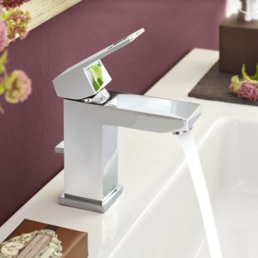 Grohe 23129 Eurocube Lavatory Centerset | QualityBath.com