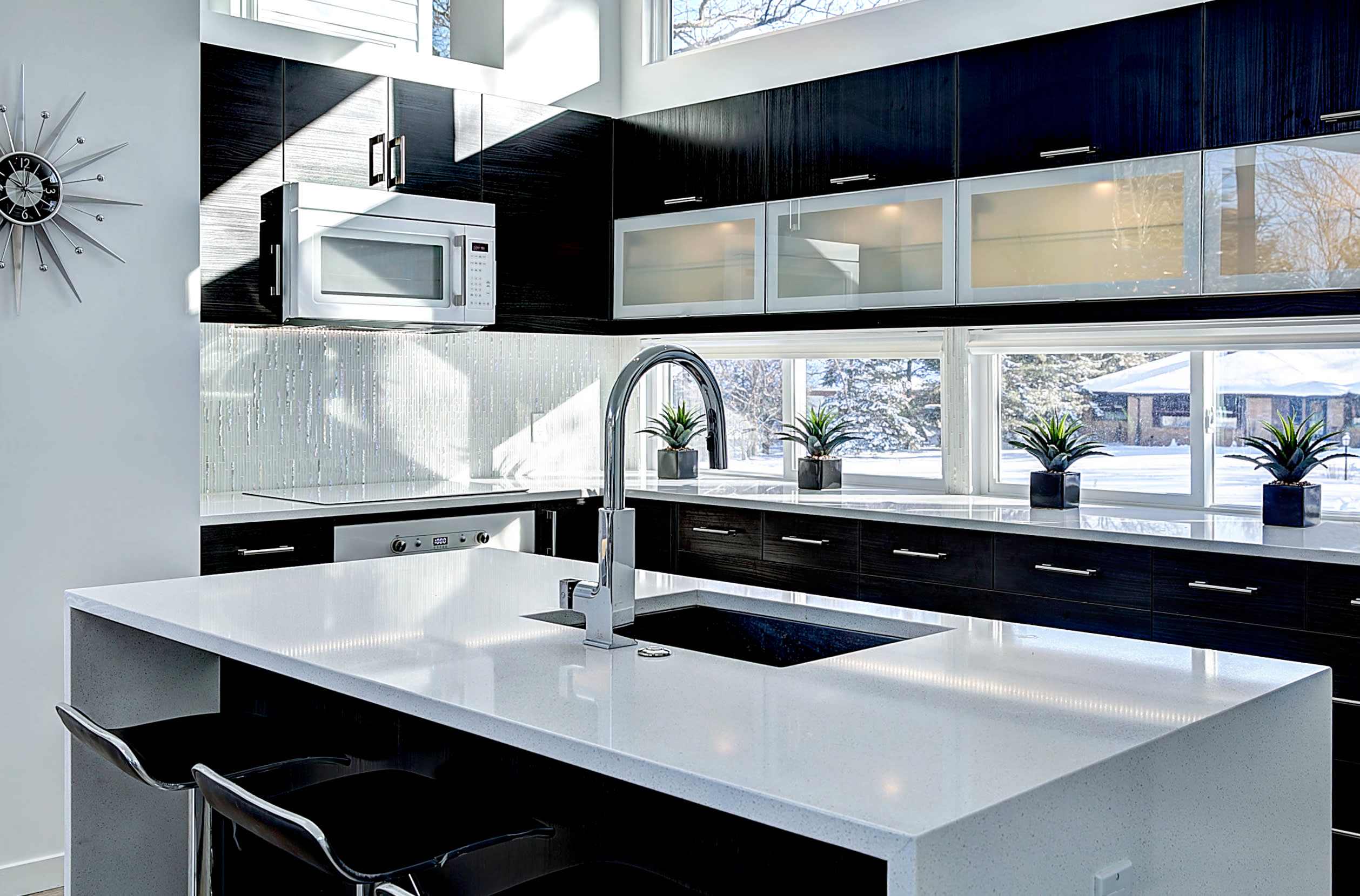 Kitchen Faucets: Everything You Need to Know | QualityBath.com Discover